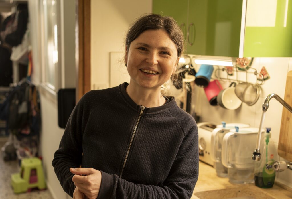 New Immigrant: Shuli’s Story - CBN Israel