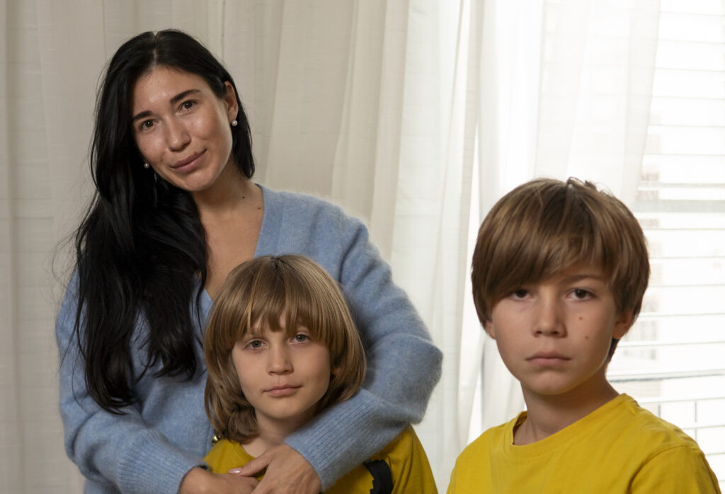 Single Mother: Valeria’s Story - CBN Israel